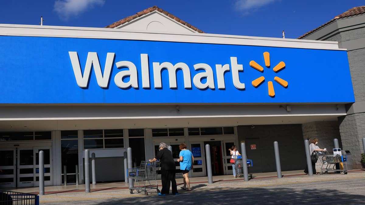 Walmart's $18 Memory Foam Sandals Are Like Nike & New Balance - Athlon