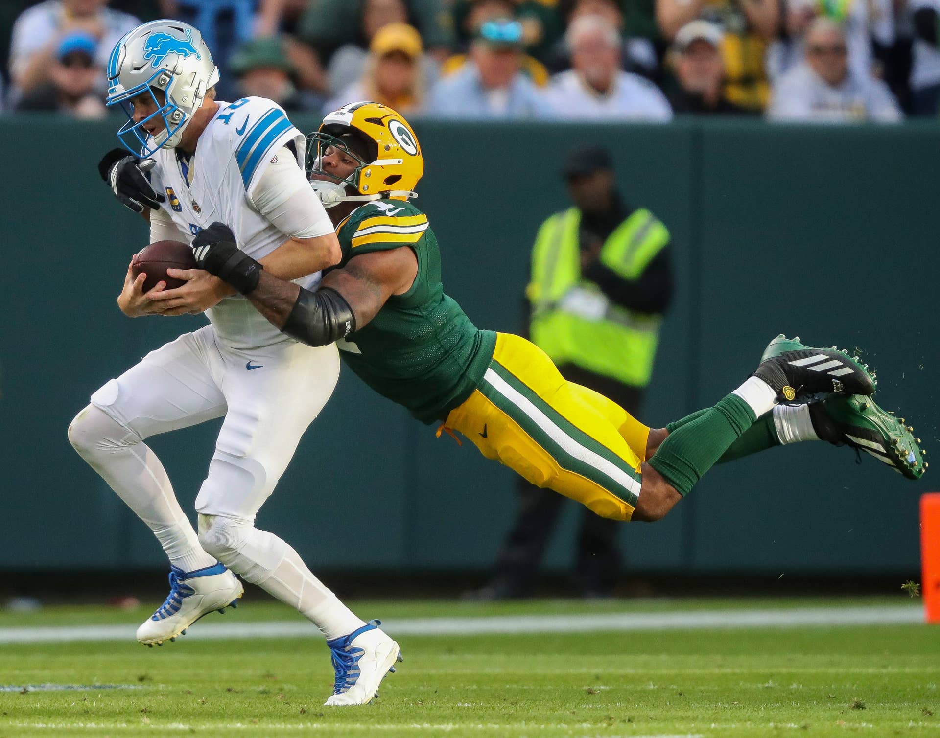 Slightly Too Early 2026 Fantasy Football Defensive Team Rankings - Athlon