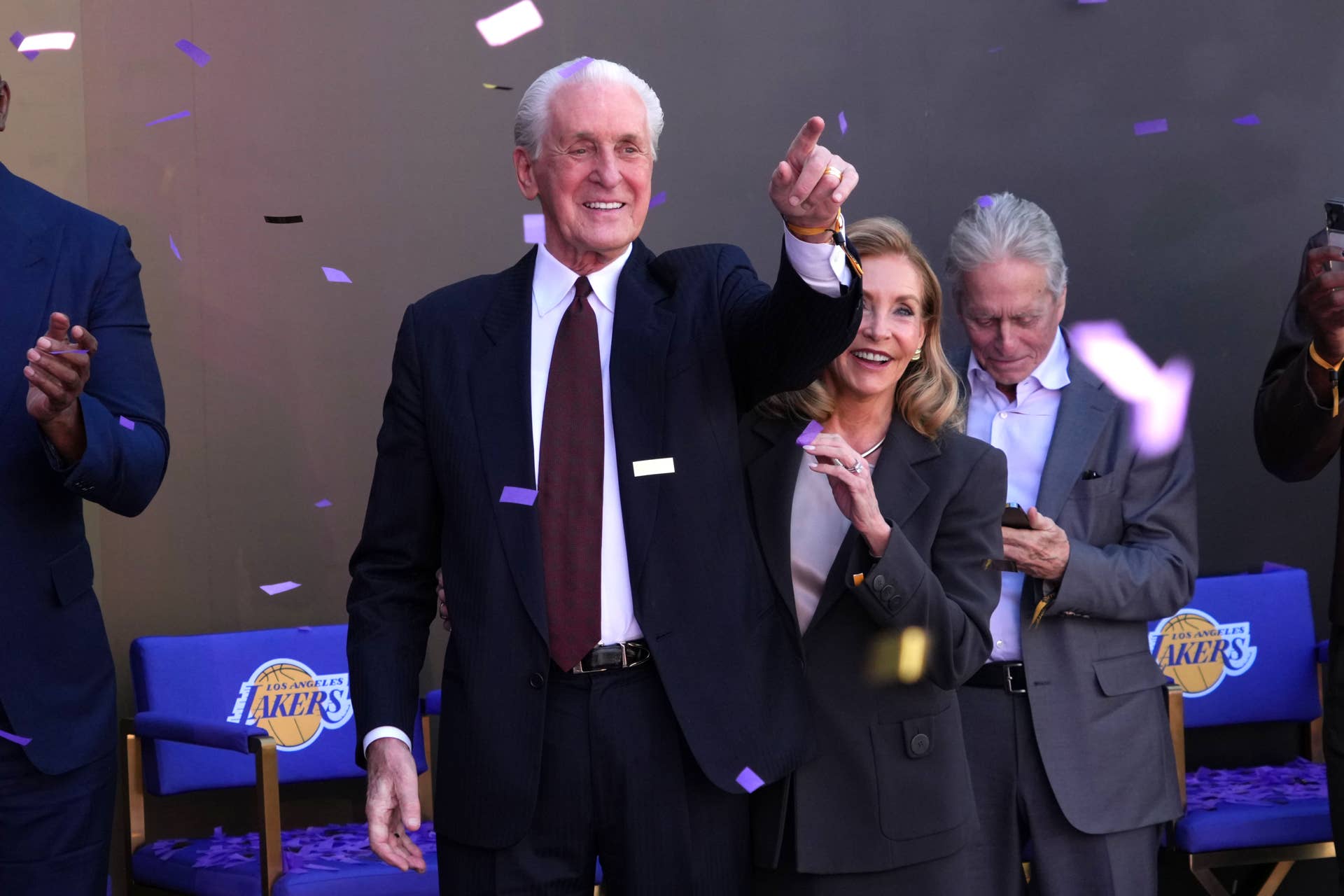NBA Legend Pat Riley's Latest Coaching Take Draws Attention - Athlon
