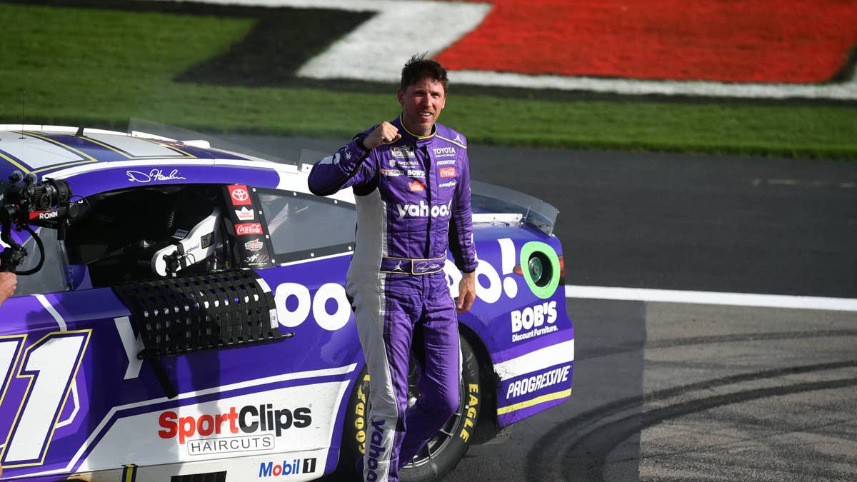 NASCAR Live Updates: Highlights, Stage Winners, and Crashes From Las ...