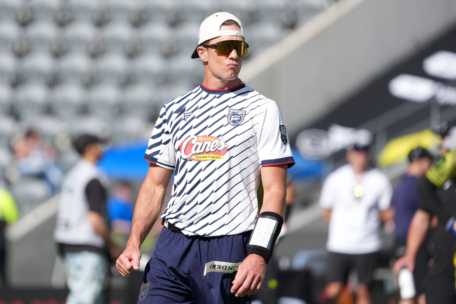 Tom Brady Sends 4-Word Message After Flag Football Moment with Rob ...