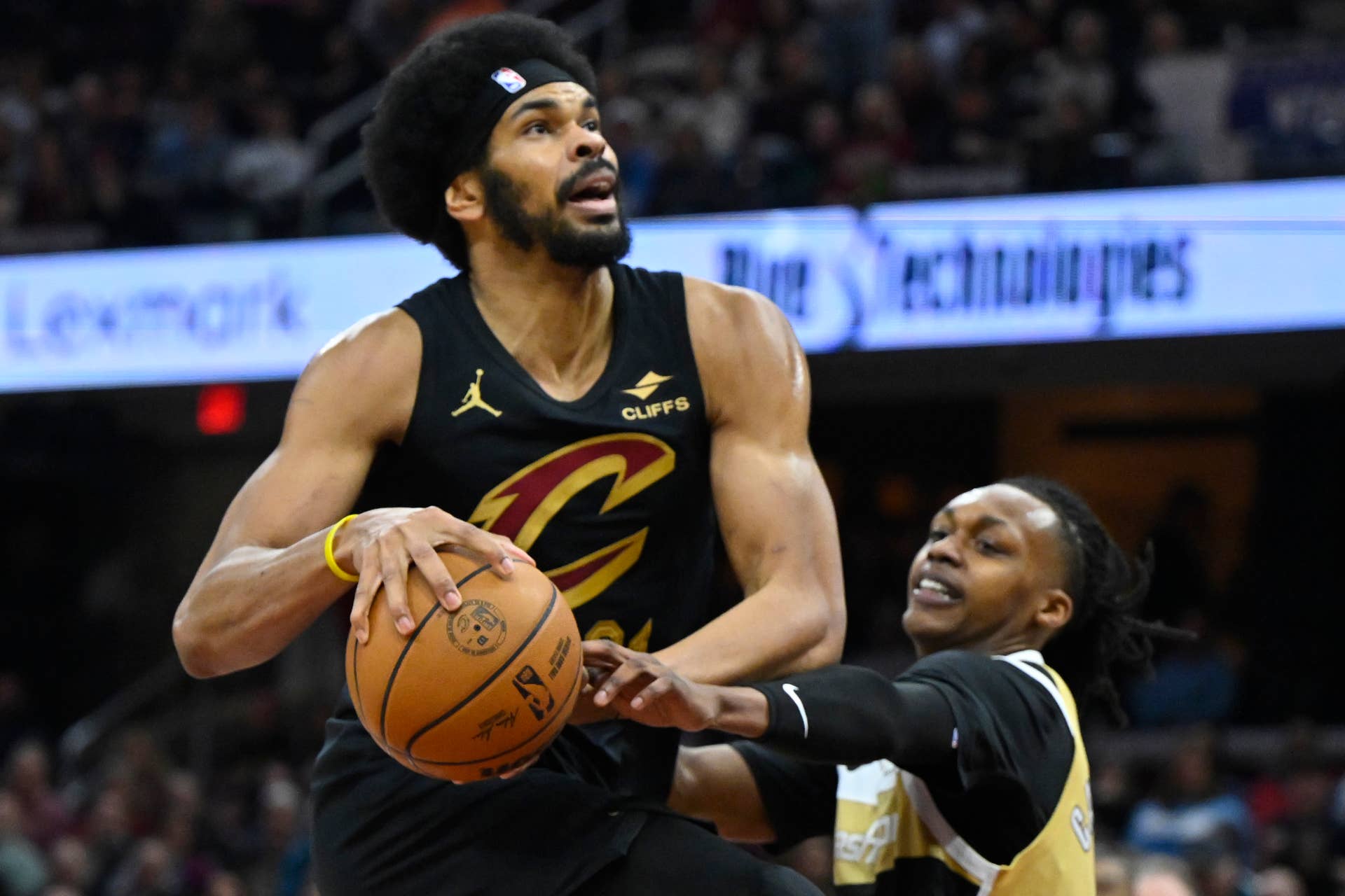 Final Injury Report for Cavaliers-Jazz: Will Jarrett Allen, Max Strus ...