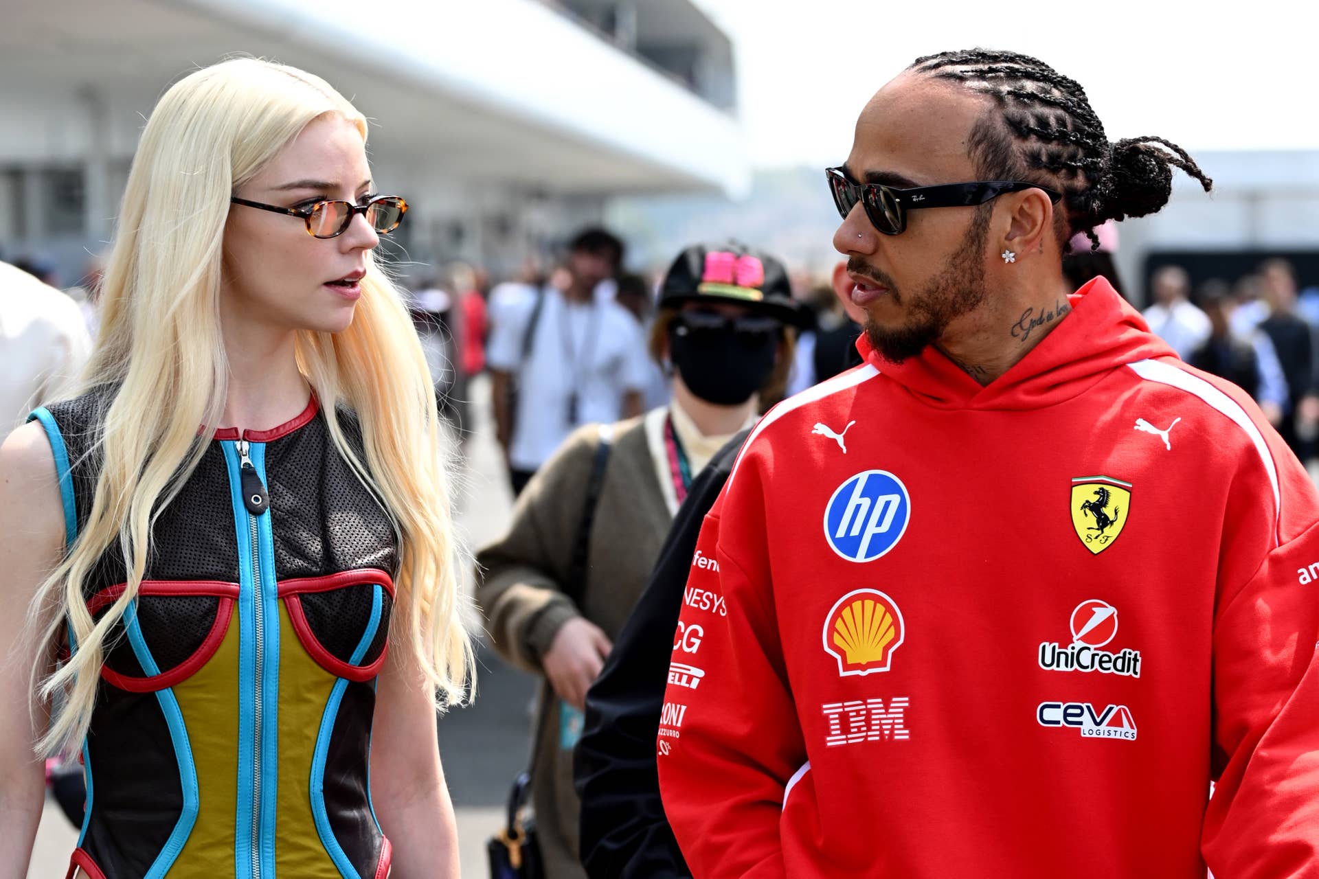 Lewis Hamilton, Anya Taylor-Joy Grab Spotlight at Japanese GP - Athlon