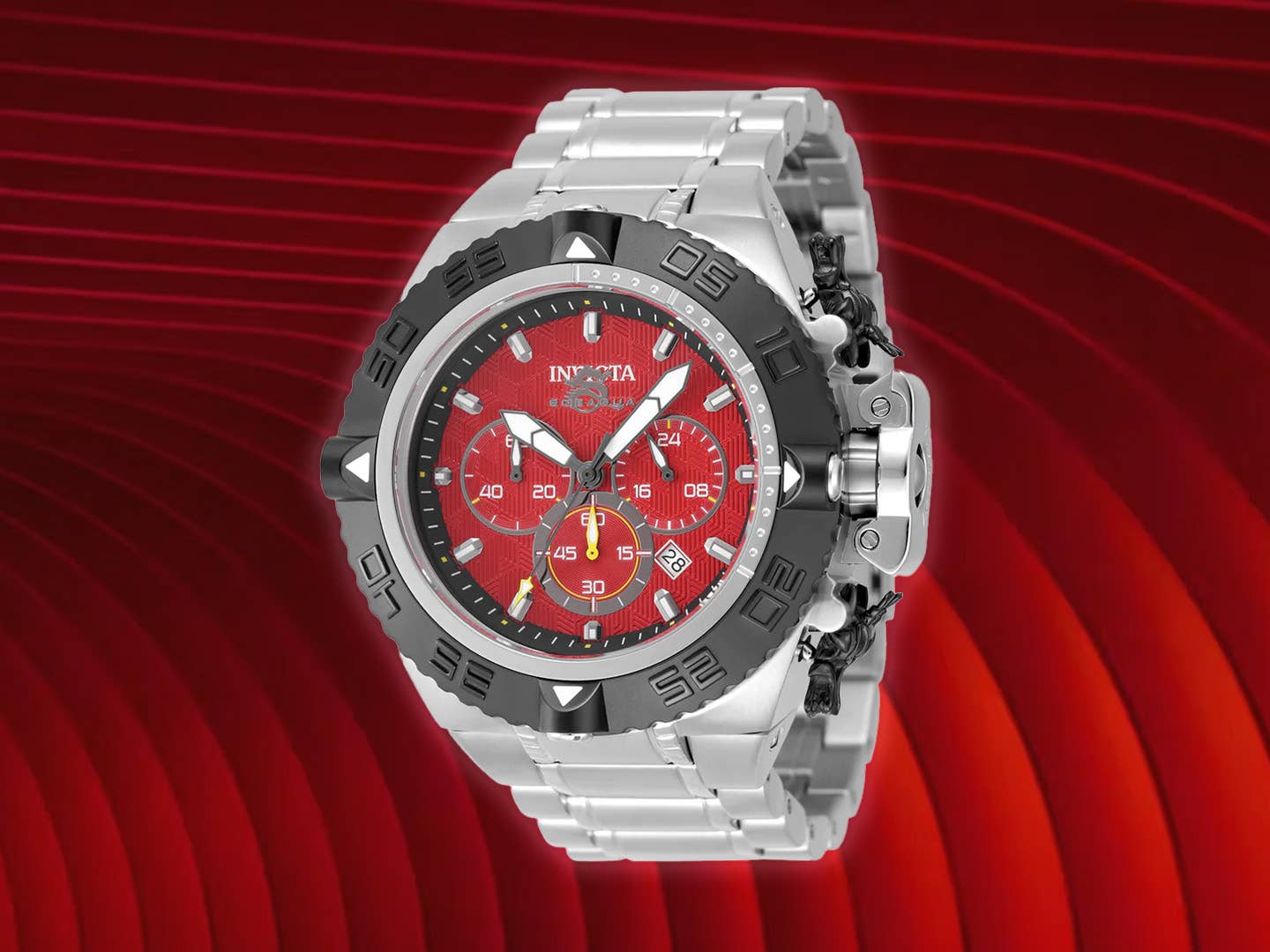 Invicta’s Ornate Dive Watch Is 85% Off - Athlon