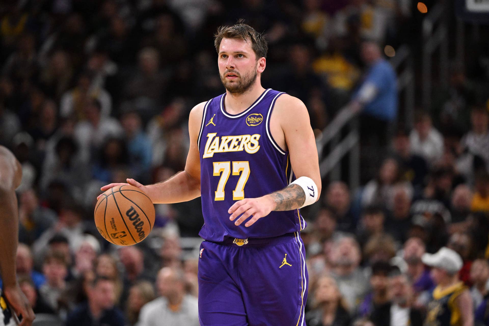 Luka Doncic Makes Classy Gesture After Adou Thiero’s Ejection Against ...