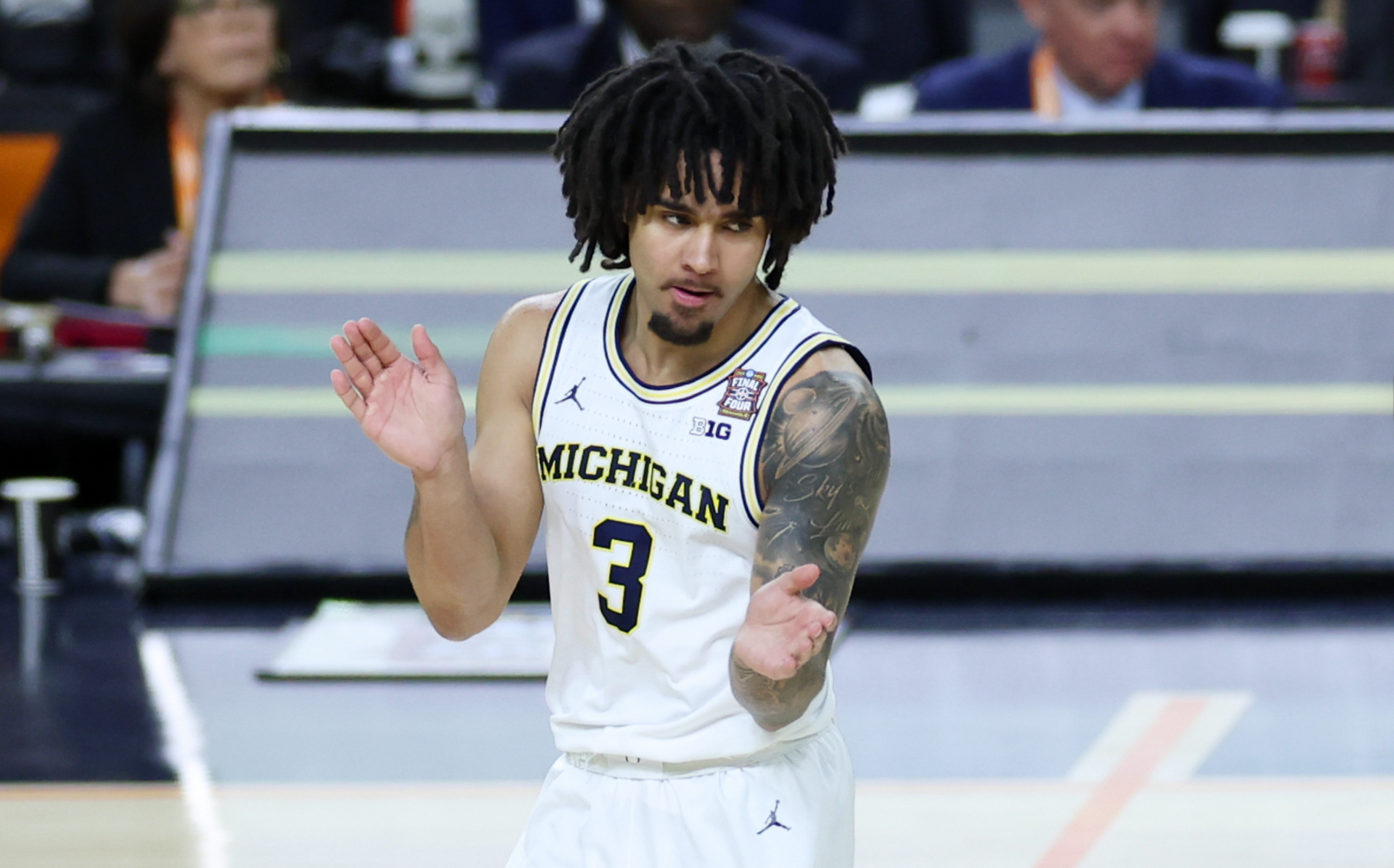 Michigan’s Elliot Cadeau Reacts After Transfer Portal Decision on ...