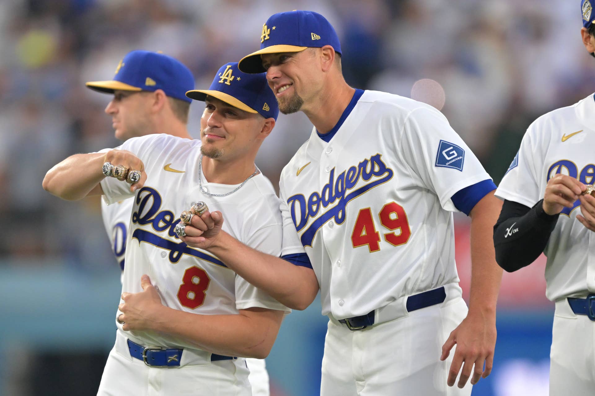 Dodgers' Dave Roberts Announce Blake Treinen Injury Update After Hit to ...