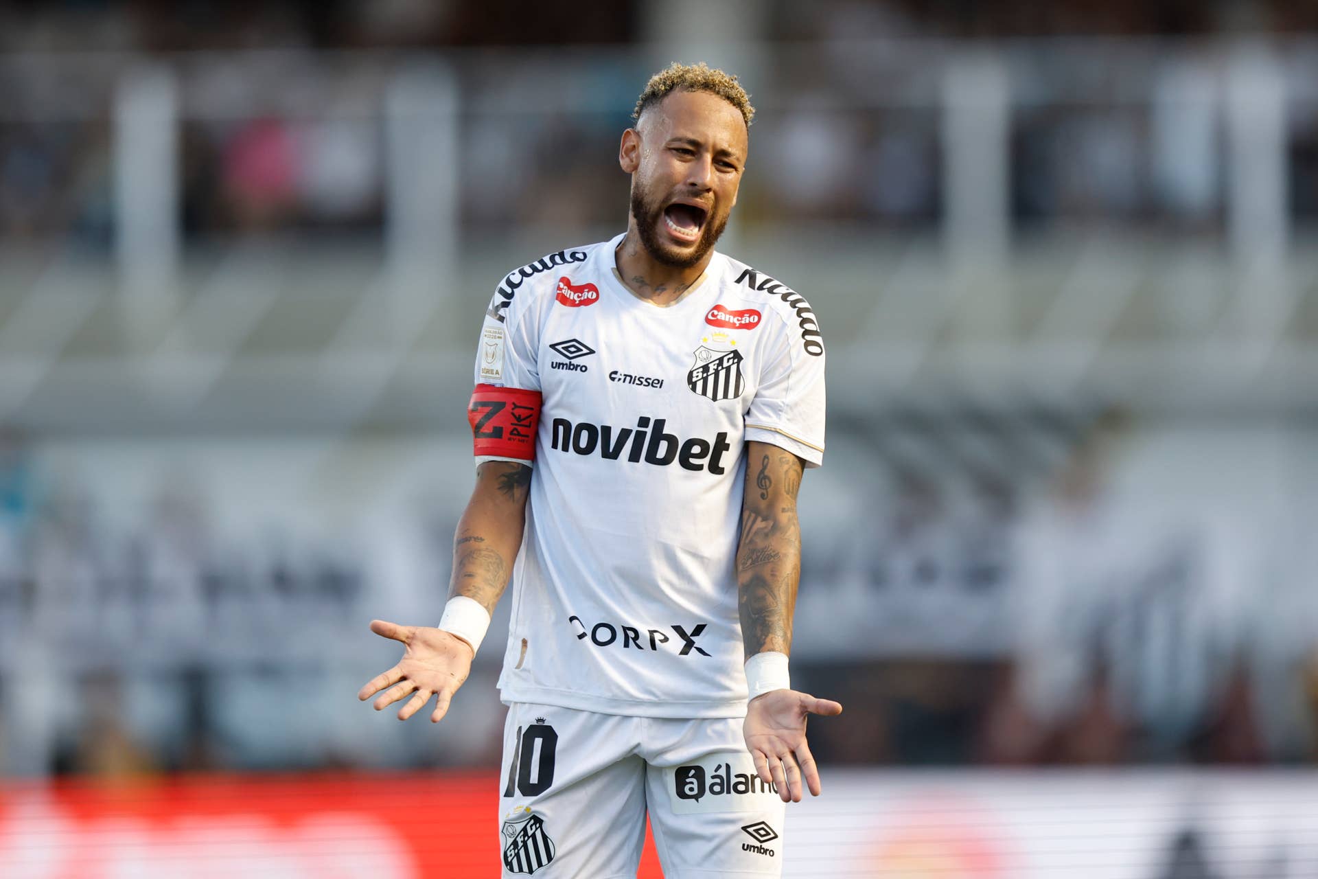 Santos Coach Responds To Neymar Booing Incident- 'They Have Every Right ...