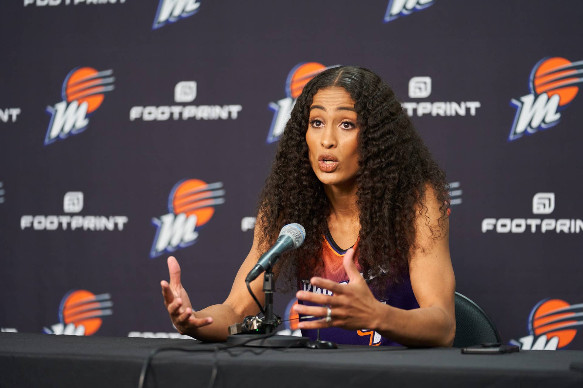 Chicago Sky GM's Latest Statement Causes a Stir - Athlon Sports