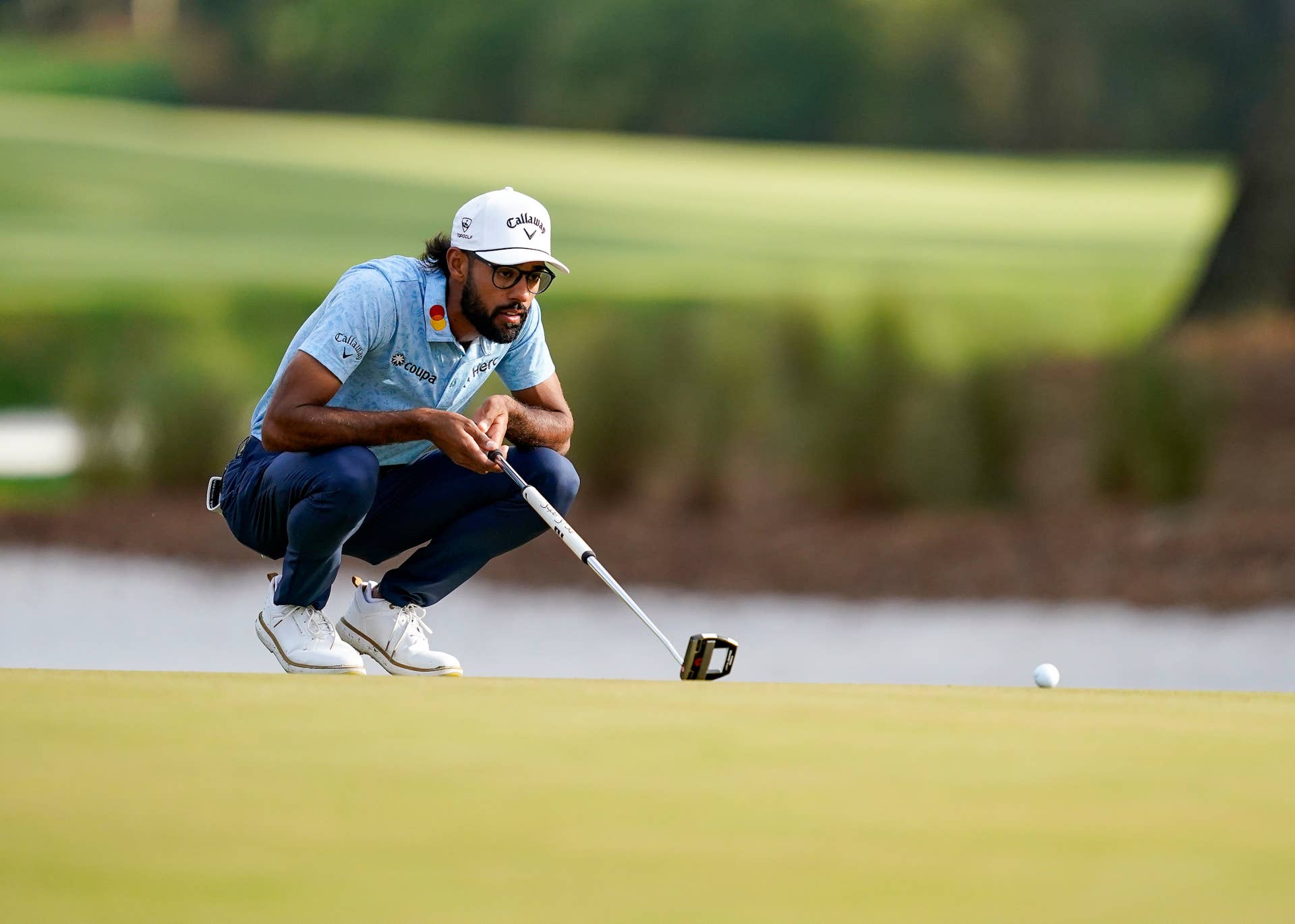 How Important is Ball Position When Putting? Turns Out, a Lot! - Athlon