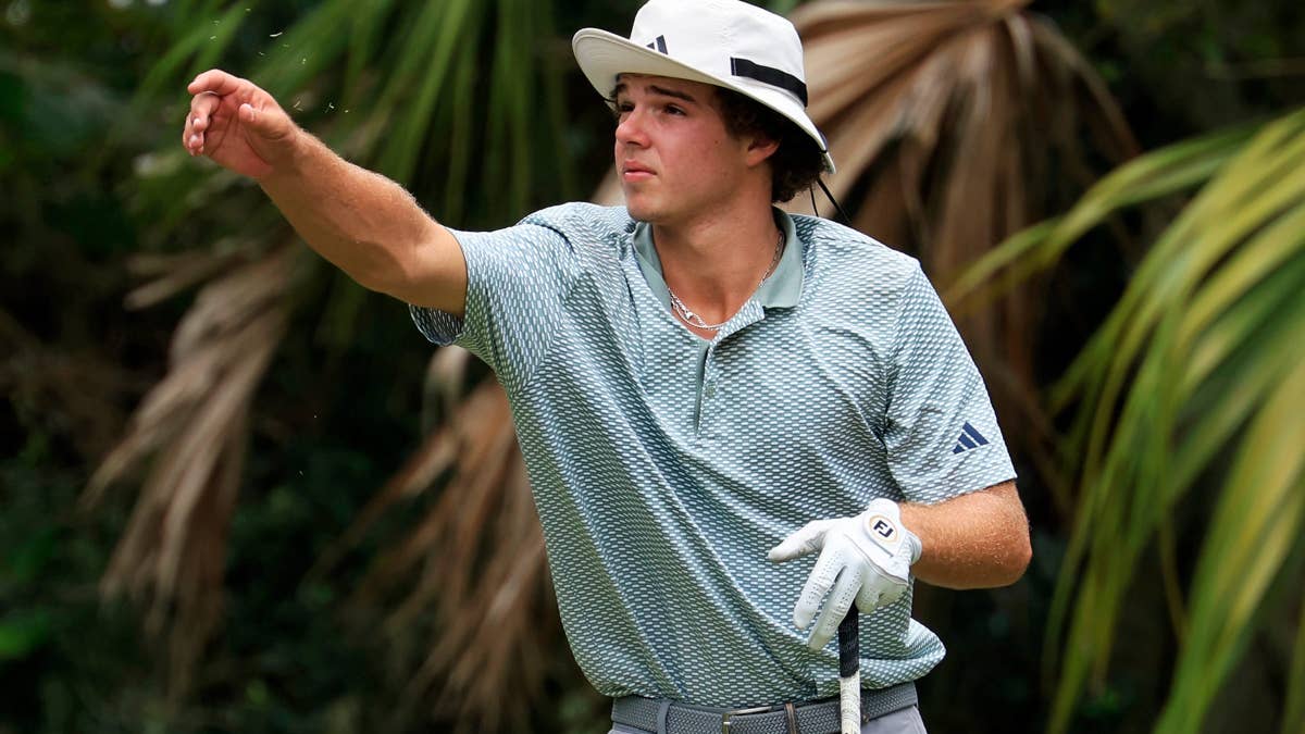 Golfing in Wind? Here's How to Avoid Total Disaster - Athlon Sports