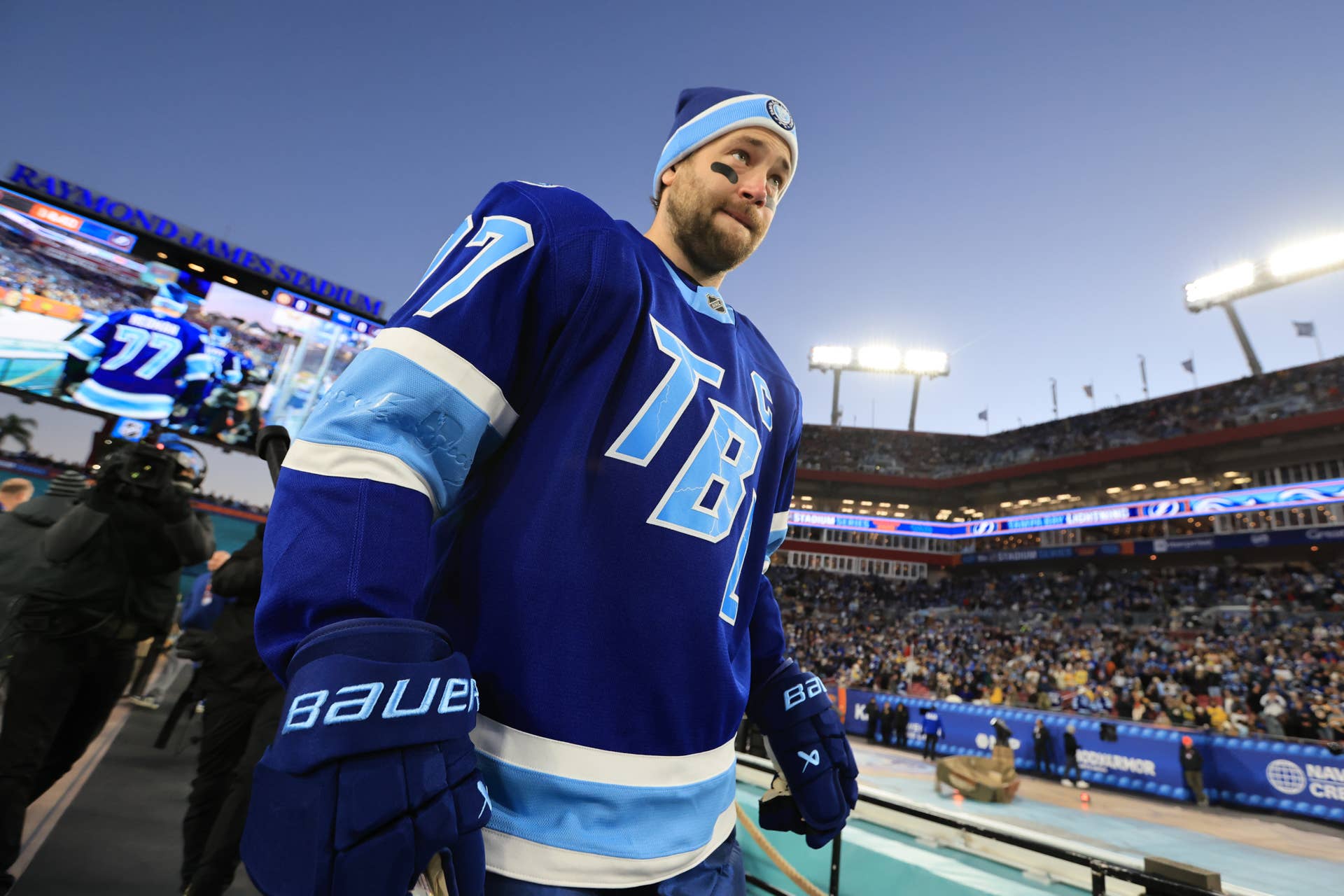 Lightning's Victor Hedman Makes Announcement After 17th NHL Season ...