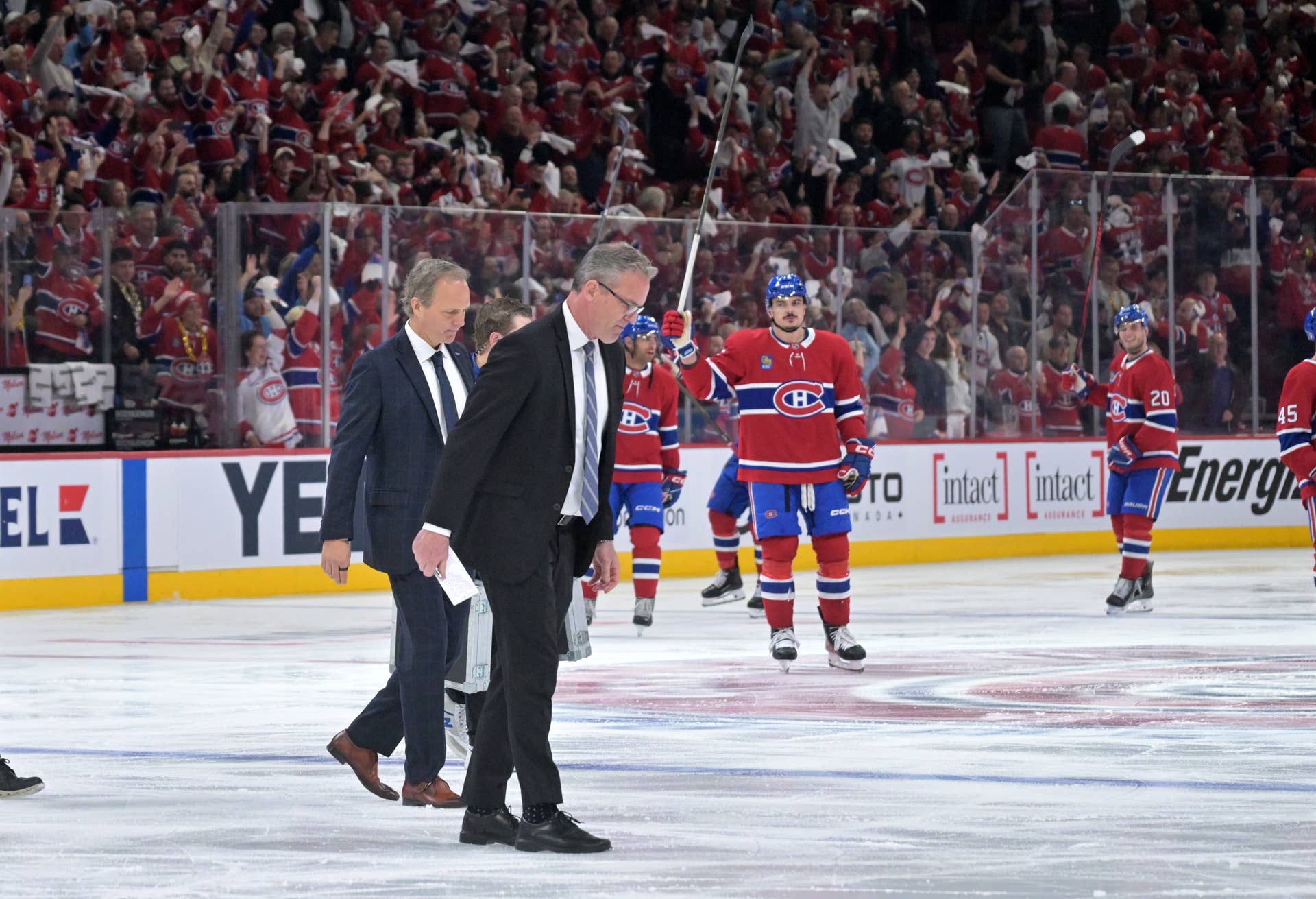 Lightning GM Addresses Jon Cooper's Future After Playoff Exit - Athlon ...