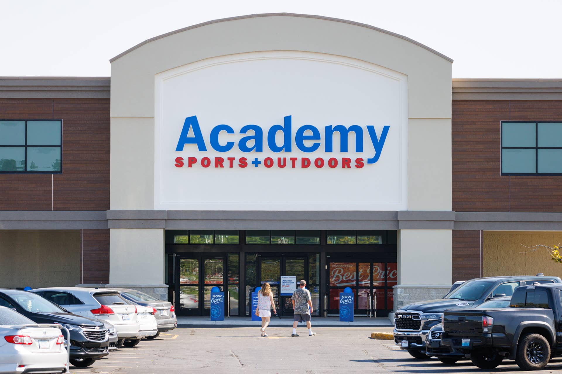 Academy’s $5 Cotton Crew T-Shirts Are ‘Soft and Comfortable’ for Summer ...