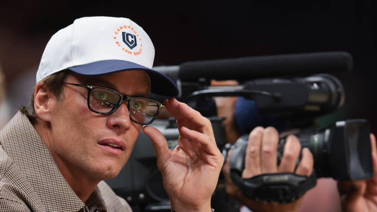 NFL Legend Tom Brady Dealt Bad News - Athlon