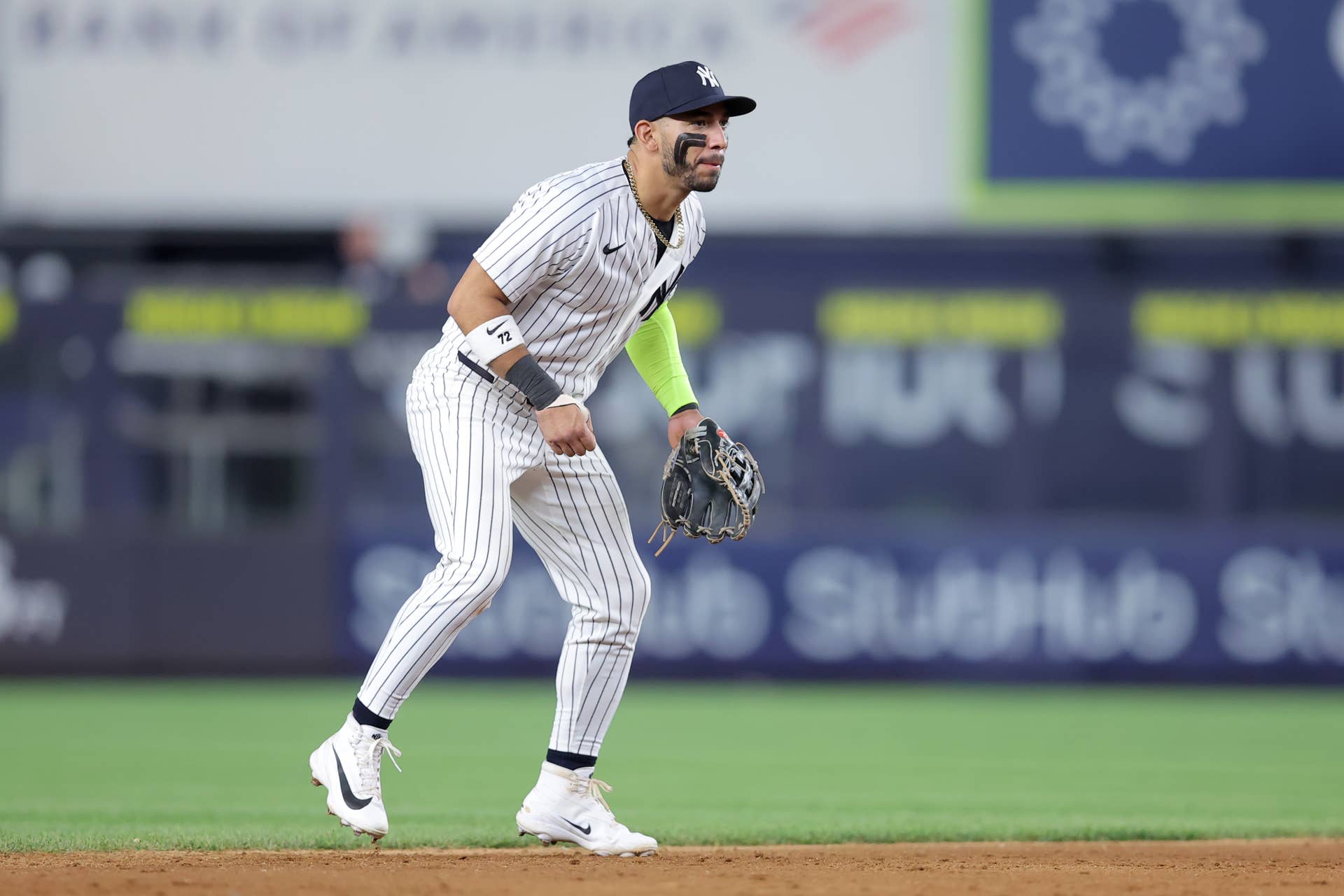 Yankees Make Interesting Position Change Amid Shortstop Battle - Athlon