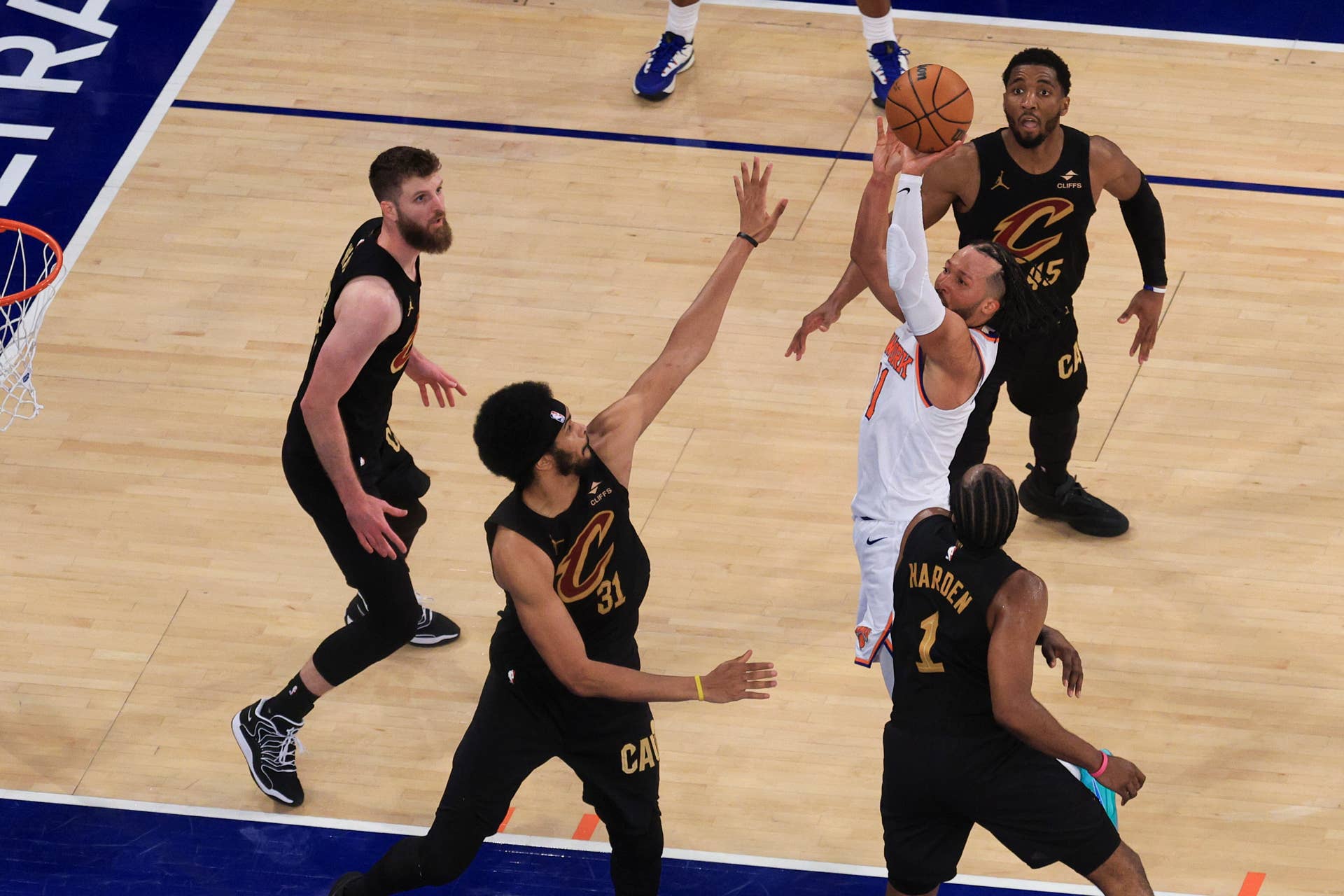 Final Injury Report for Knicks-Cavaliers ECF Game 3 - Athlon