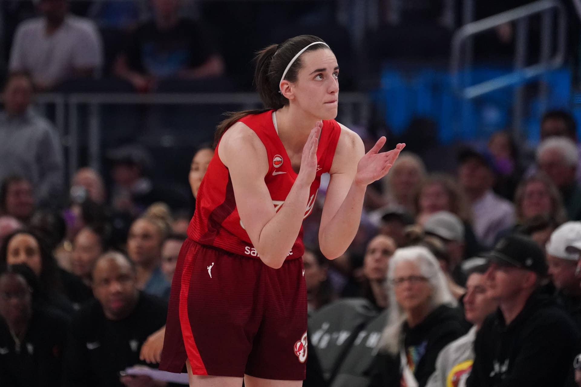 "That Was Filthy Caitlin": WNBA Fans in Disbelief Over Caitlin Clark's ...