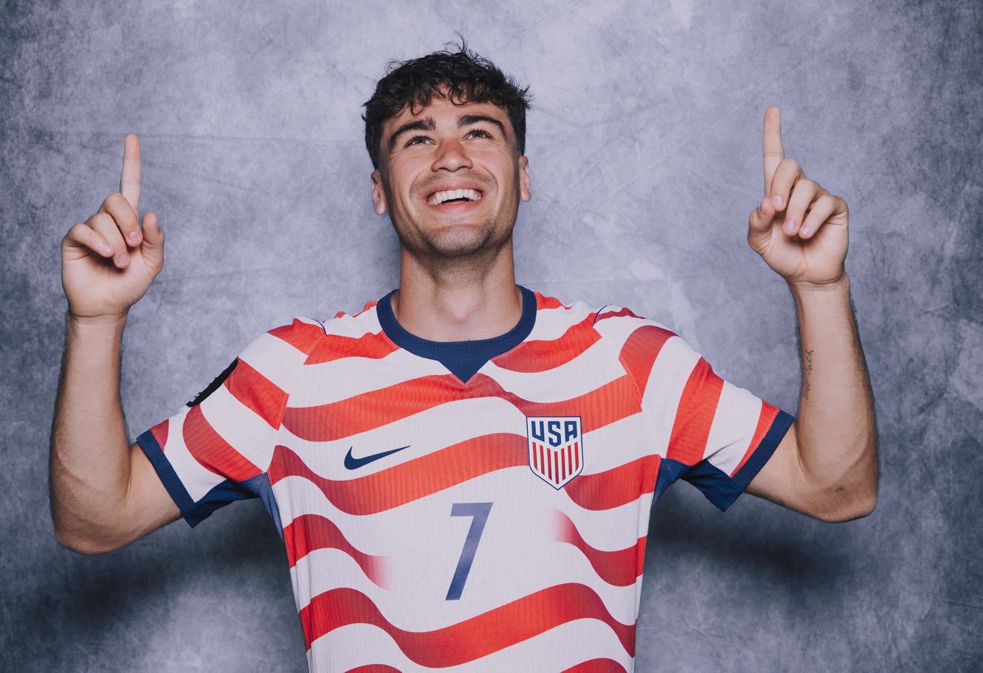 Who Is Giovanni Reyna's Wife? Meet Chloe Ortolano, a Former Soccer ...