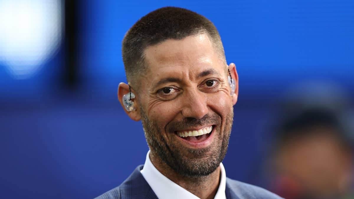 Clint Dempsey Fires Back at Jesse Marsch Over USMNT National Anthem ...