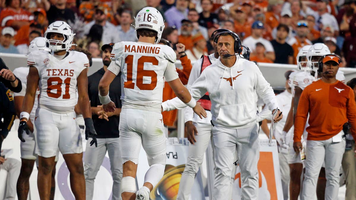Anonymous Coach Touts Texas as 'Team to Beat' in SEC - Athlon