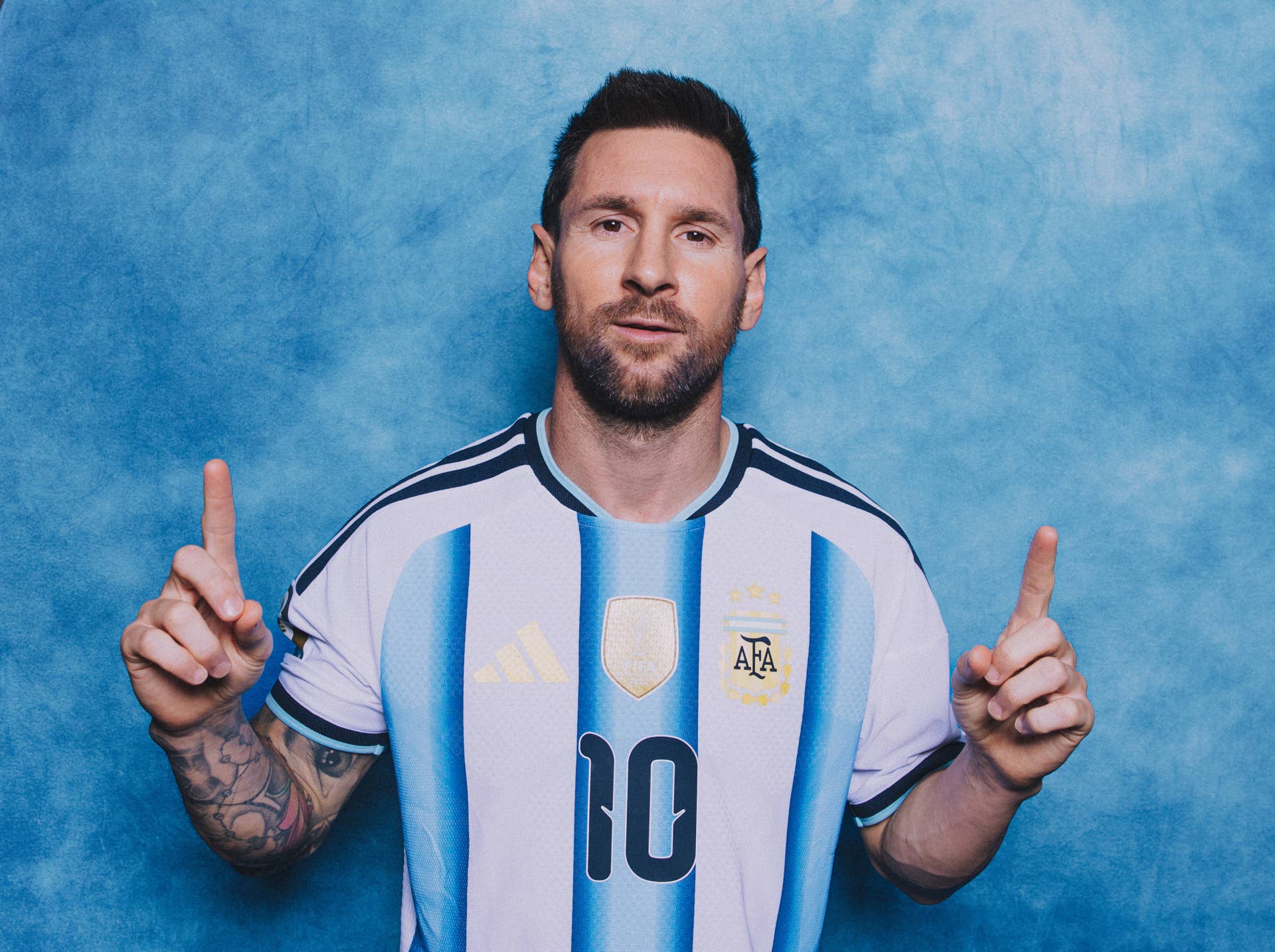 Who Is Lionel Messi's Wife? Everything About Antonela Roccuzzo, Their ...