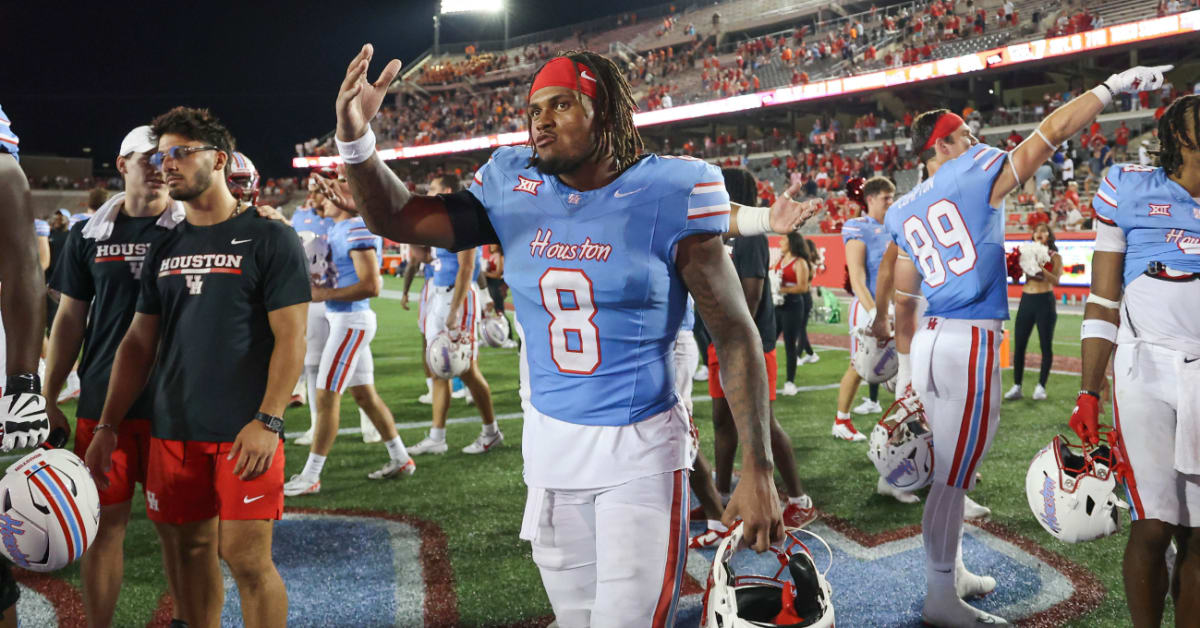 University of Houston Defies NFL Legal Threat Over Baby Blue Throwback ...