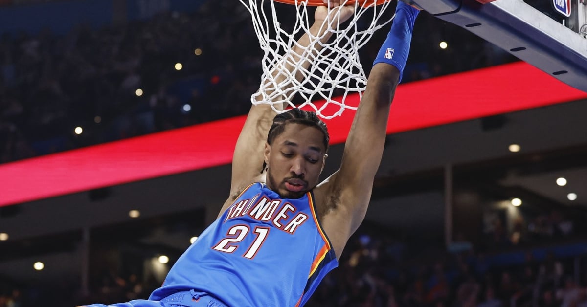 Aaron Wiggins on learning from masterful teammates - Athlon Sports