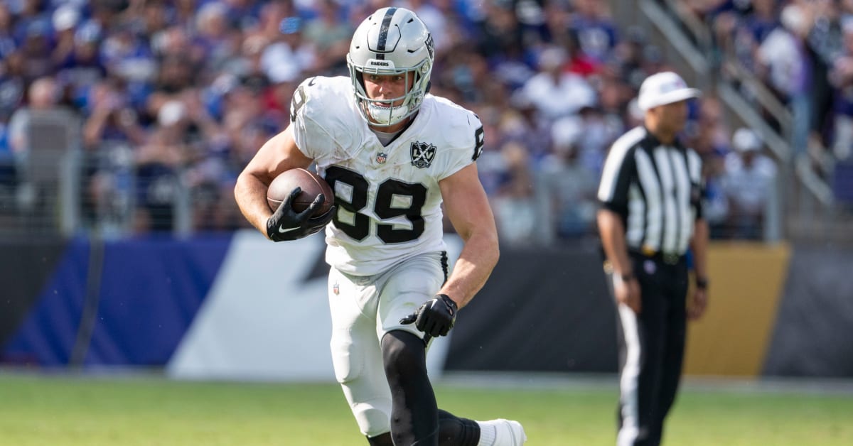 Brock Bowers is Poised for a Big Game Against the Kansas City Chiefs ...