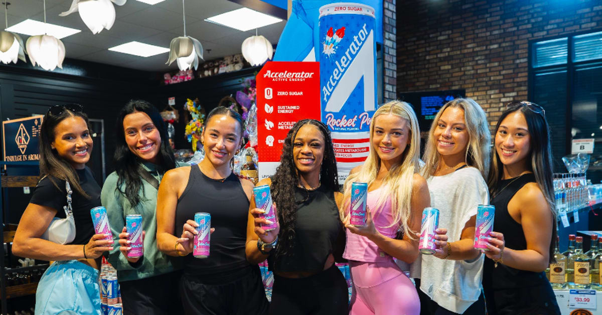 Livvy Dunne Reunites with Her Teammates at Accelerator Event - Athlon ...