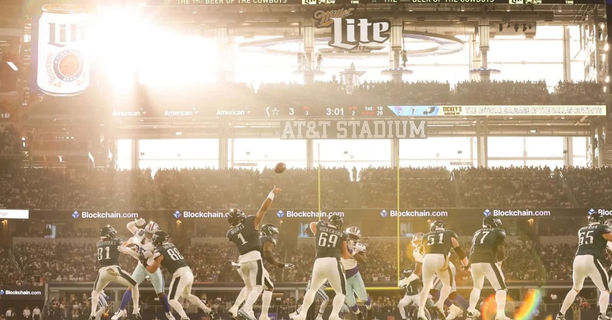 Sunburned Jerry Jones Reveals Stubborn Decision on Dallas Cowboys AT&T ...