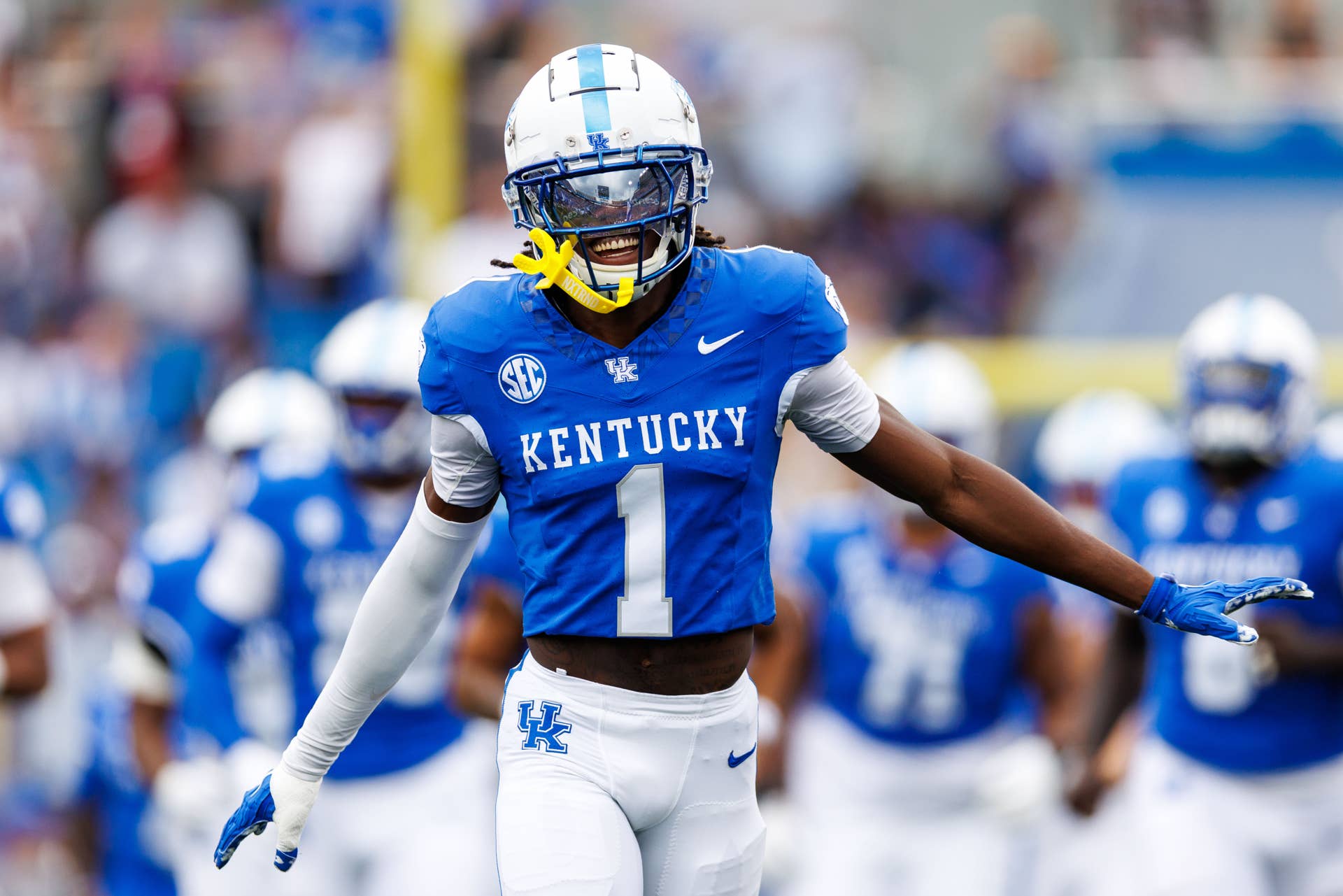 2025 NFL Draft Scouting Report: Kentucky CB Maxwell Hairston - Athlon ...
