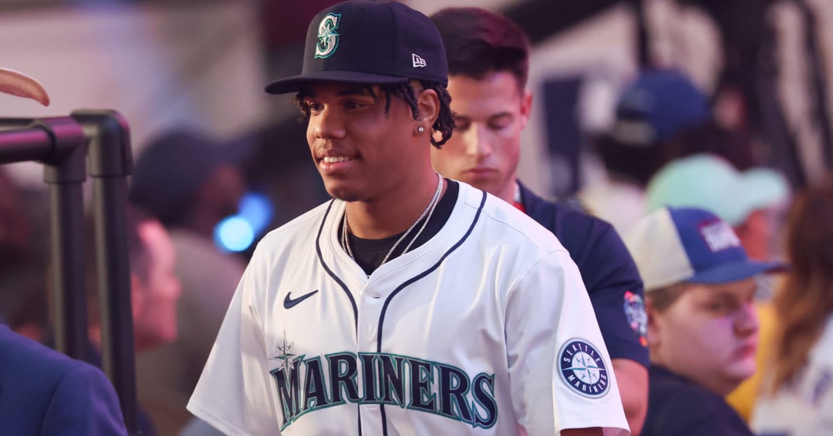 Seattle Mariners Switch-Pitching Prospect Enjoys Best Pro Outing ...