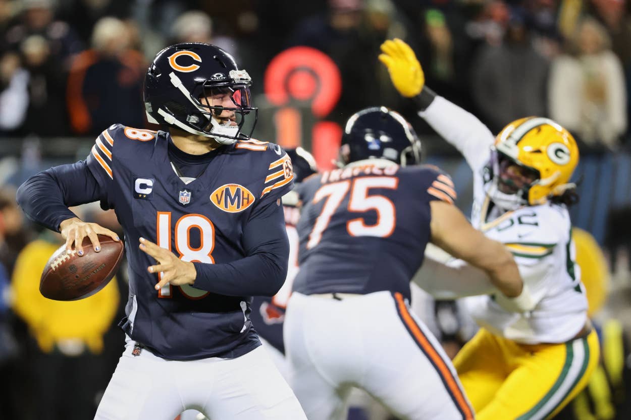 The Throw That Saved the Chicago Bears' Season - Athlon Sports