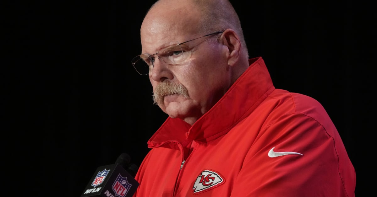 Barry Switzer Talks About Andy Reid’s Accomplisments - Athlon Sports