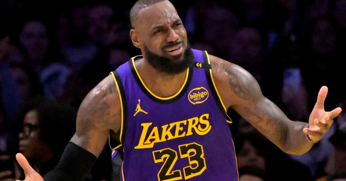 JJ Redick Sends Strong Message to LeBron James After Five Straight Missed Games - Athlon Sports