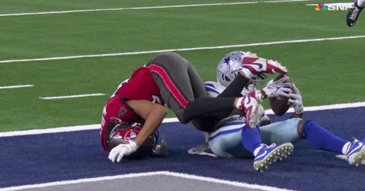 Dallas Cowboys Clinch 26-24 Win Over Bucs With Highlight End-Zone Play ...
