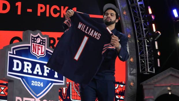 Articles by Luke Easterling - Athlon Sports