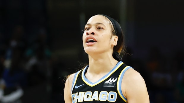 Chennedy Carter News - Athlon Sports