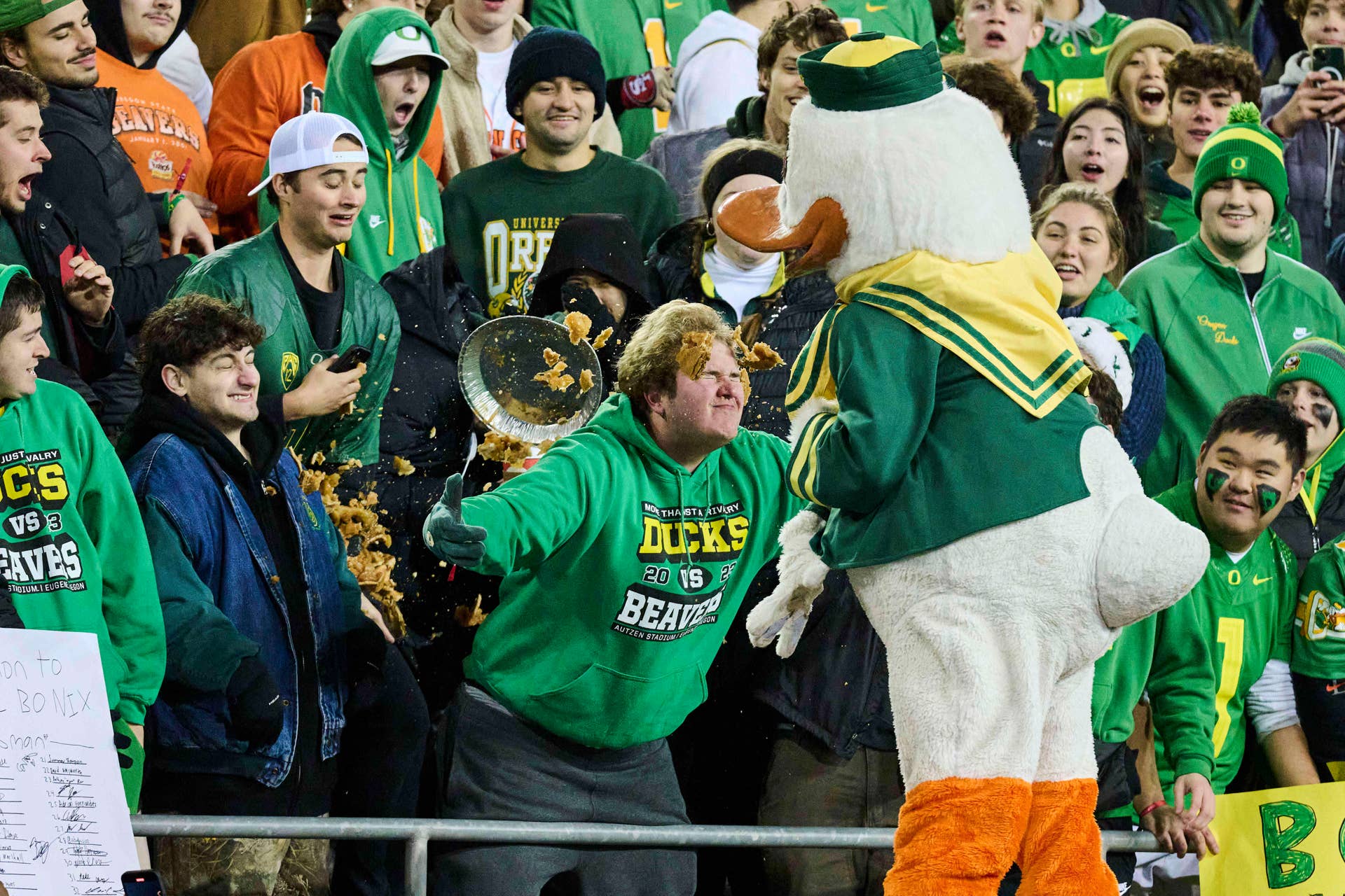Oregon Duck At ESPN College GameDay - Athlon Sports