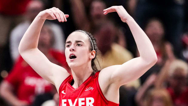 Sophie Cunningham's Heated Exchange in Fever Debut Draws Caitlin Clark Reaction - Athlon Sports