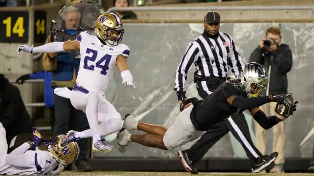 Articles by Dale Bliss - Athlon Sports