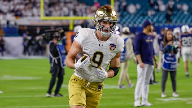 Chad Bowden Leaves Notre Dame For USC - Athlon Sports