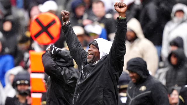 Warren Sapp shot down Miami after 100-hour workweek offer, setting up ...