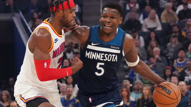 Julius Randle Sends Clear Message to Anthony Edwards After Timberwolves Eliminate Warriors ...