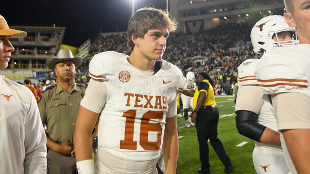 Slow-Mo Video of Arch Manning's Hard Hit Leaves Fans in Disbelief ...