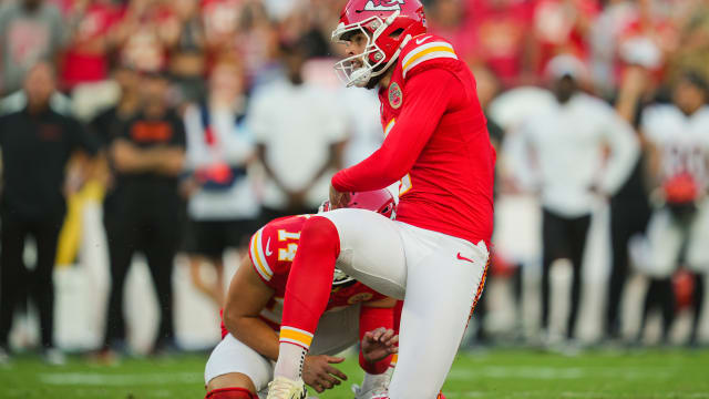 Kansas City Chiefs Reveal Solution to Isiah Pacheco vs. Kareem Hunt ...