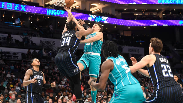 KJ Simpson finds his footing with the Charlotte Hornets - Athlon Sports