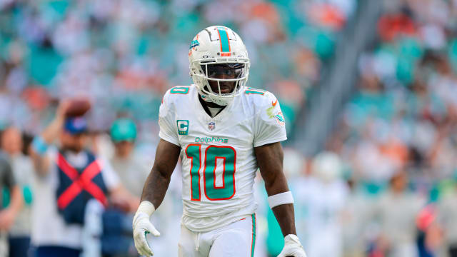 Miami Dolphins Release Tyreek Hill Plan Amid Trade Rumors And Police Call - Athlon Sports