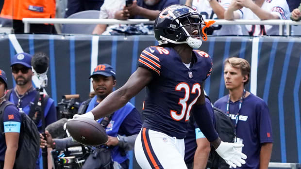 Bears roster preview: Don’t sleep on Terell Smith and his importance - Athlon Sports